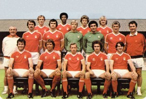 Ayaktakiler Oturanlar | NOTTINGHAM FOREST 1979-1980